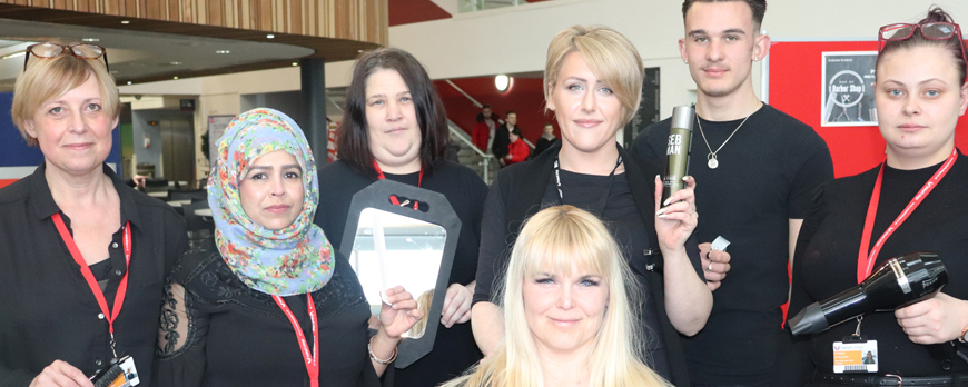 Pop-up barber shop is an enterprising opportunity | Walsall College